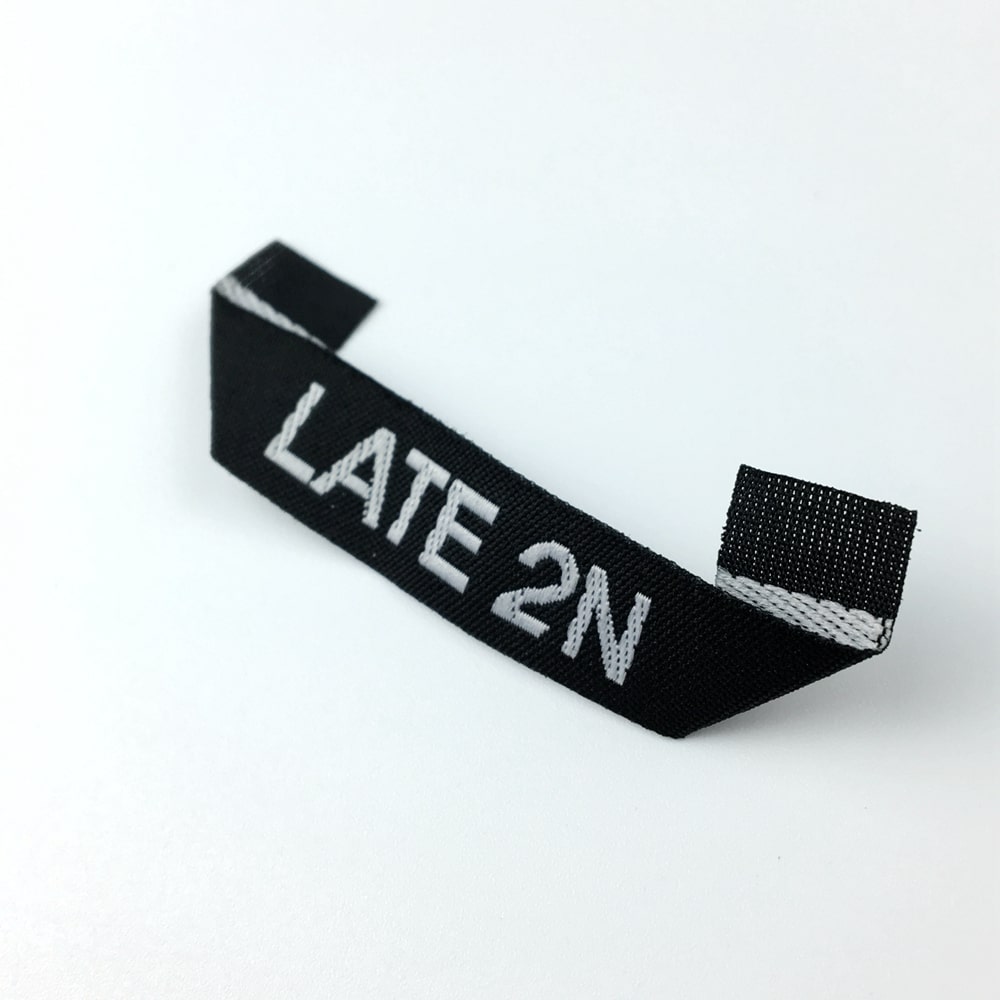 Custom Mitre Fold woven labels for clothing suppliers, damask garment ...